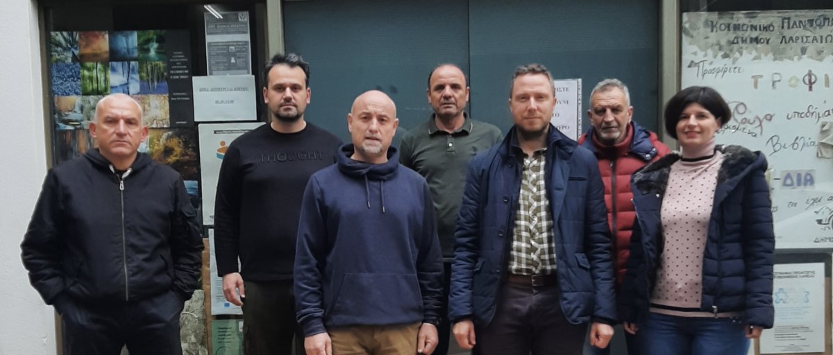 Ο Σύλλογος Μαραθωνοδρόμων Νομού Λάρισας στο Κοινωνικό Παντοπωλείο της ...